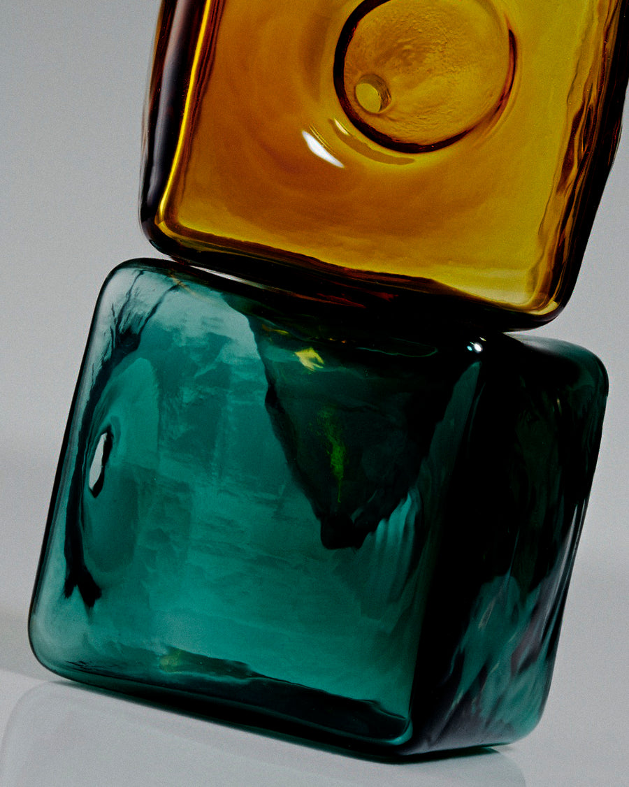 Laundry Day | Cube Pipe | Art & Design Focused Smoking Accessories