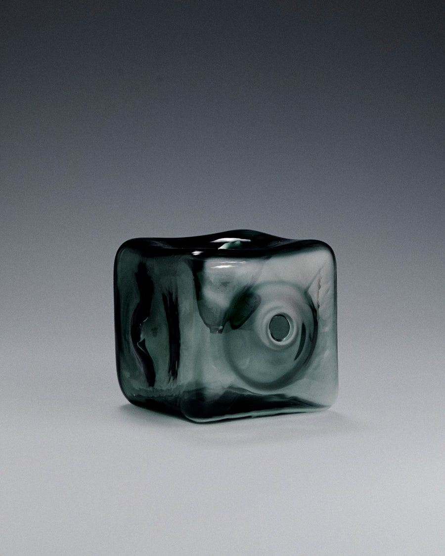 Laundry Day | Cube Pipe | Art & Design Focused Smoking Accessories