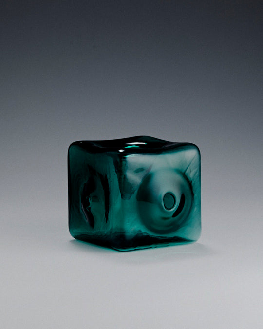 Laundry Day | Cube Pipe | Art & Design Focused Smoking Accessories